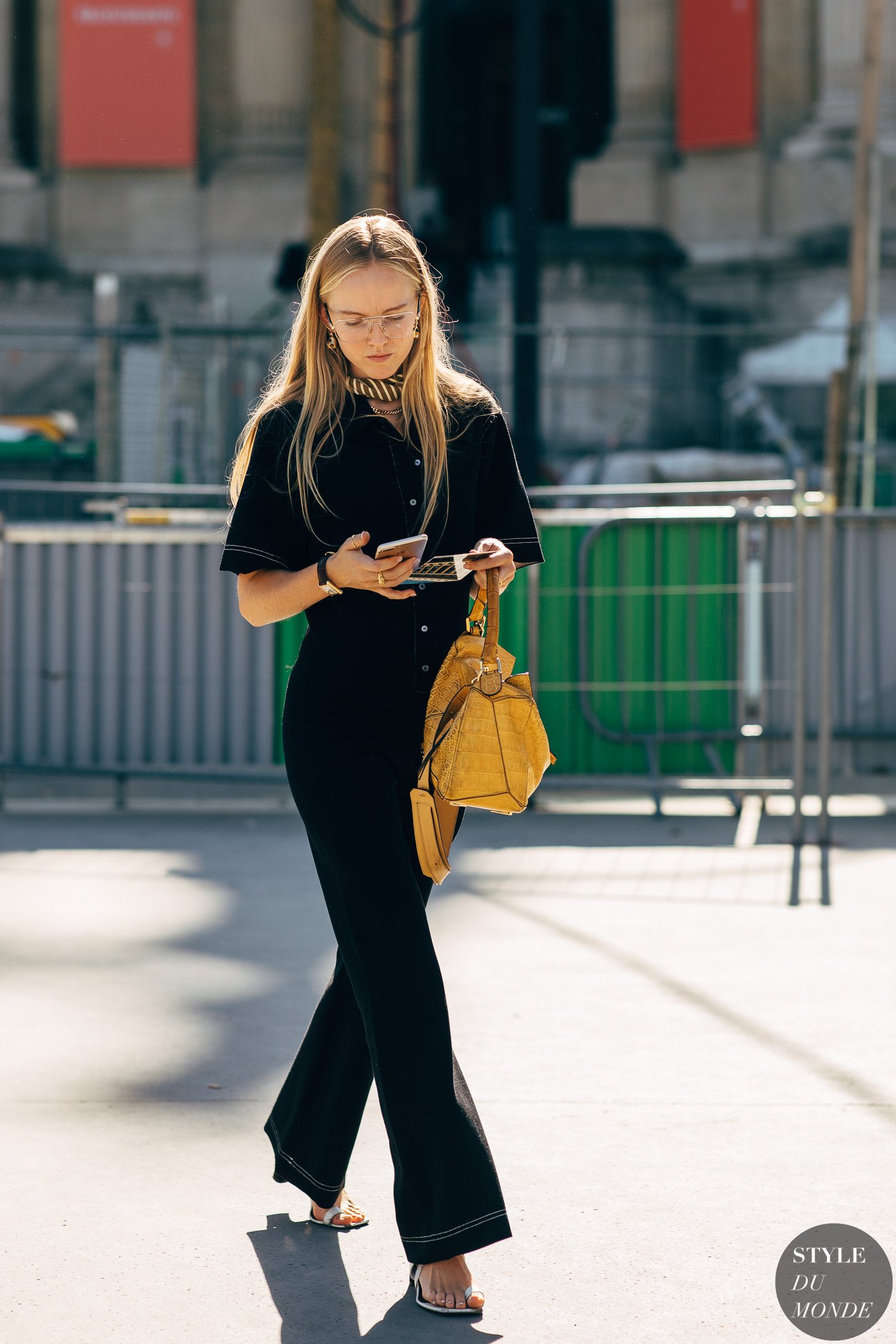 Paris SS 2019 Street Style: Alexandra Carl - STYLE DU MONDE | Fashion ...